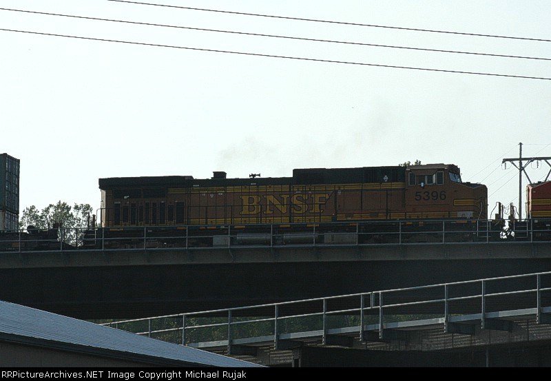 BNSF 5396